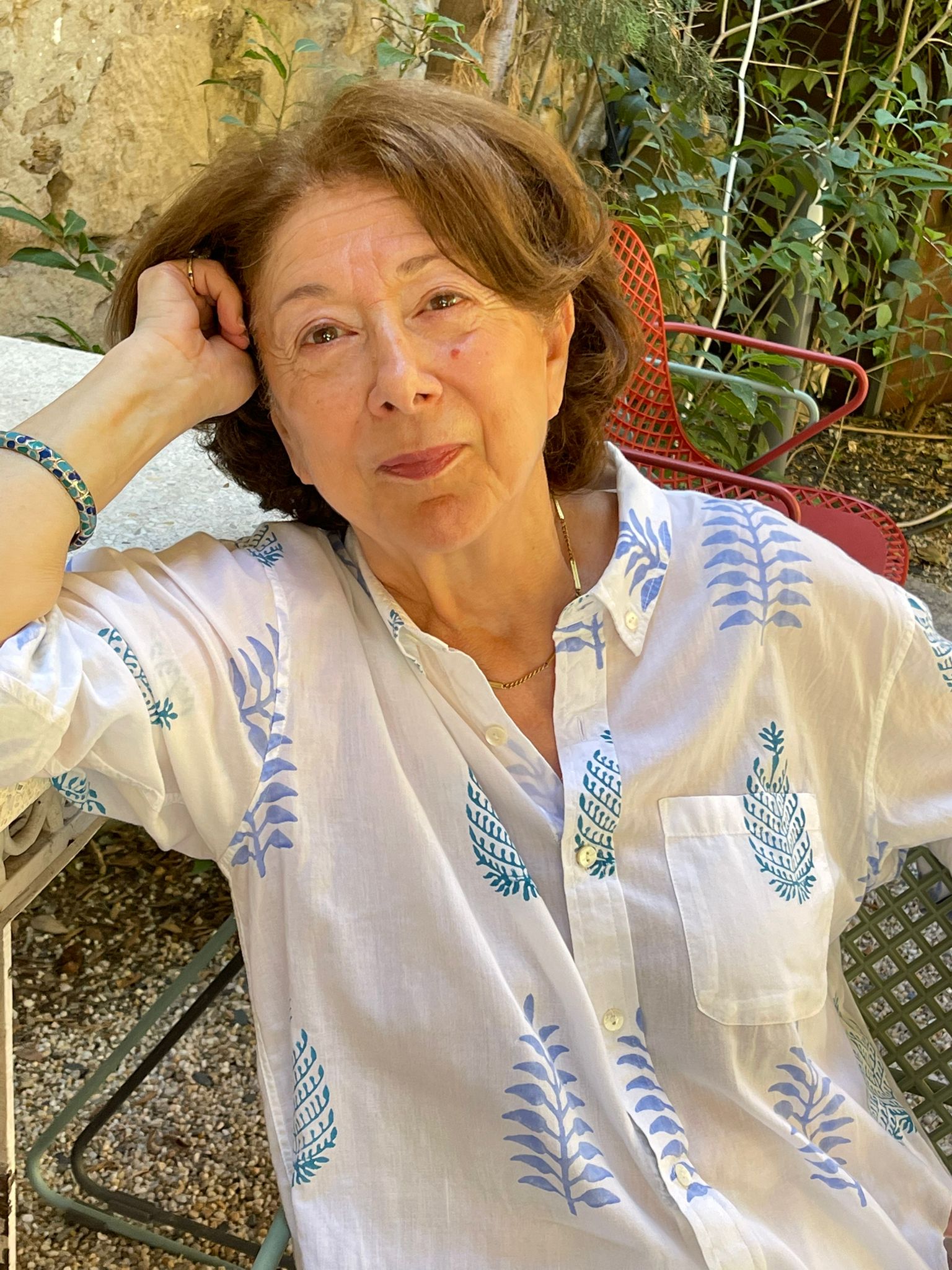 Olivia Elias | Full Stop